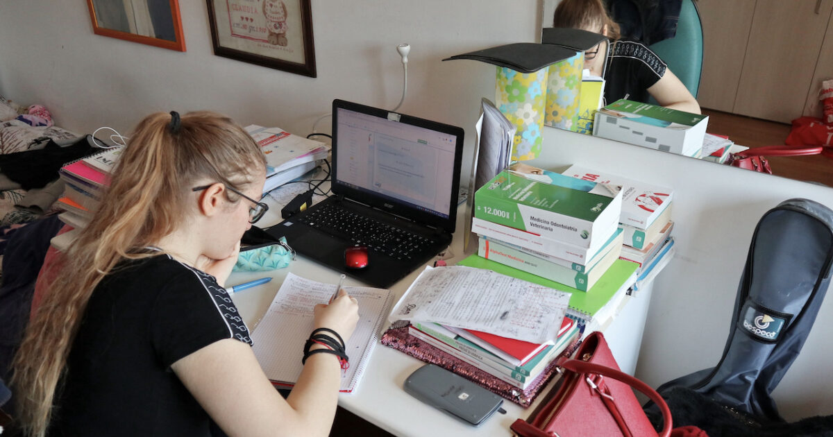 Is your student thriving with remote learning? A… | Apex Learning